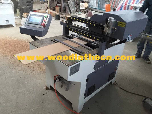 Automatic wood board pattern molding machine