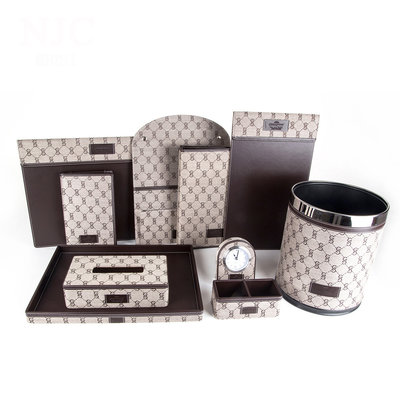 Free sample china manufacturer 5-star hotel real leather office desk pad supplier