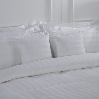 White Cotton jacquard hotel special quilt cover supplier