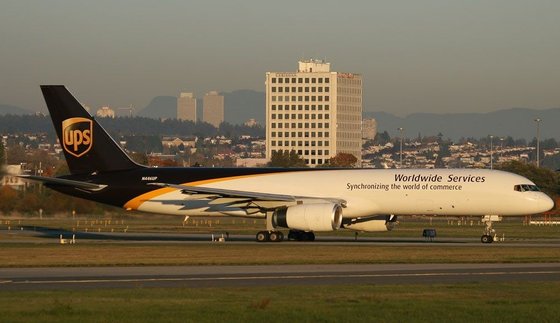 To LA USA International Air Freight Delivery 4-5 Days Door To Door Shipping