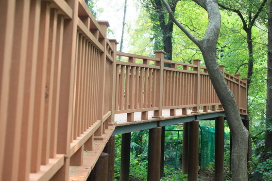 Chinese factory outer handrail round railing composite A color solid wood WPC railing