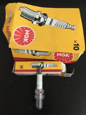 NGK Standard Spark Plug - BKR6E 6962- Spark Plugs  bujias