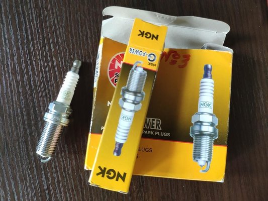 NGK 5018 LFR5AGP G-Power platinum resistor spark Plug