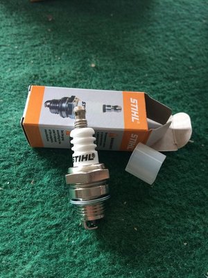 Oregon 77-324-1 Spark Plug for RCJ7Y Champion NGK BPMR7A L7T