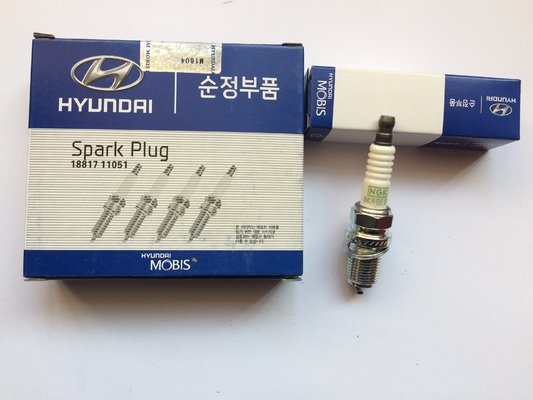 Bujía de encendido 18817 11051 el número del fabricante Запалителна свещ с фабричен номер 18817 11051 за HYUNDAI