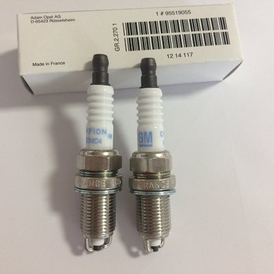 OPEL GM Car Spark Plugs 95519055 With 2 Electrodes OEM 1214117