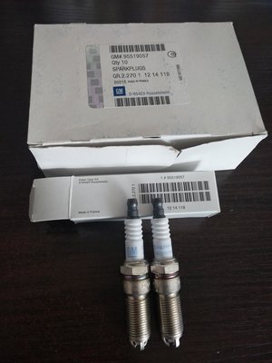 OPEL SPARK PLUG 95519057 1214118 Original Spark Plug: OPEL / GM / GMC / CHEVROLET