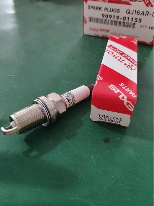 copper spark plug TOYOTA 90919-01155 QJ16AR-U factory price long lifetime