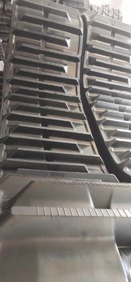 Kubota DC68G use 500/90/56 Rubber Tracks for India