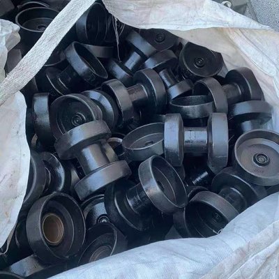 KUBOTA DC68G DC70 use TRACK ROLLER SUPPORT ROLLER