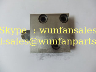 723-40-71102 Pressure reducing valve pressure relief valve for komatsu PC200-7