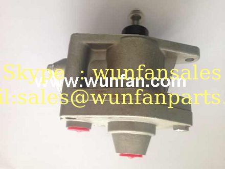 1W1700New  Fuel Transfer Pump fits for excavator