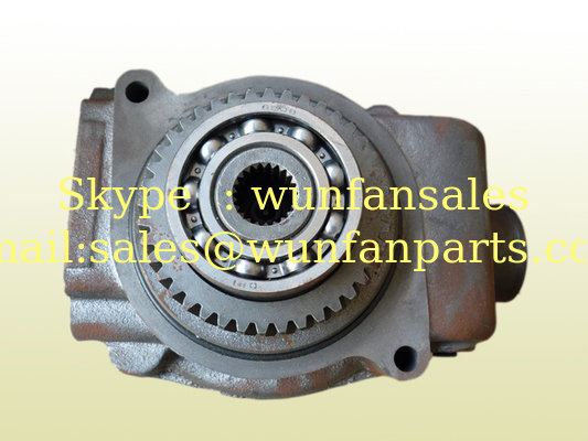 NEW CAT WATER PUMP 2P0661