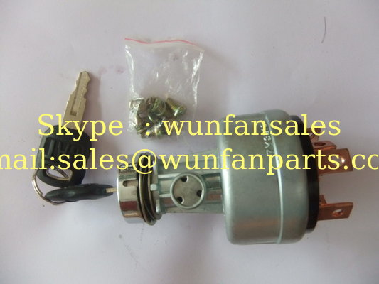 NEW  7Y3918 lgnition switch for E320 engine