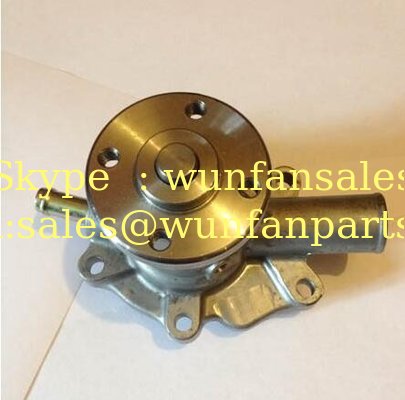 new products kubota  D902, D782, Z430 water pump