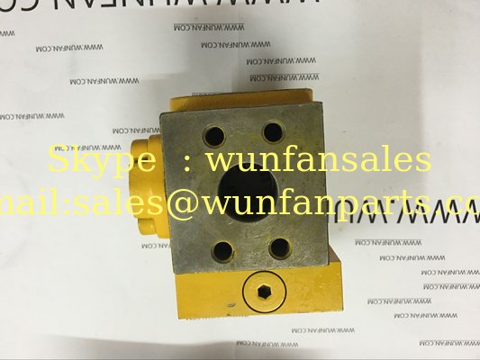 new komatsu excavator parts for  PC200-6 hydraulic pump part relief  valve assy 702-21-09147