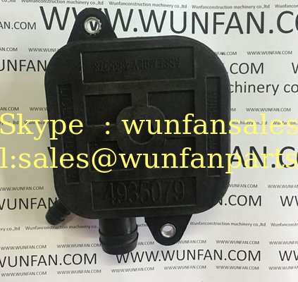 Excavator genuine Cummins  Diesel Engine 3964093 breather