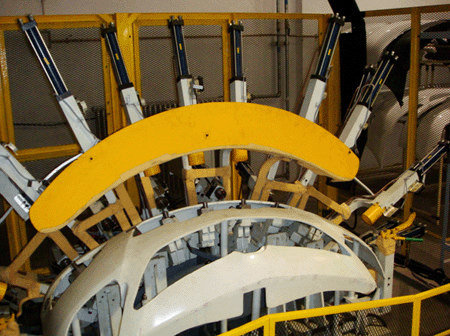 The bumper ultrasonic punching equipment