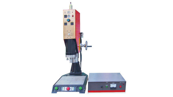 Electrical socket plastic shell ultrasonic welding equipment
