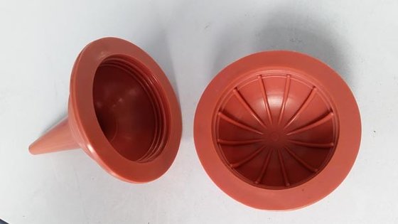 Wash ears ball hot melt welding equipment