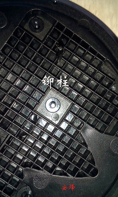 Car logo hot riveting point welding machine
