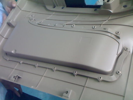 Car door plank hot riveting point welding machine
