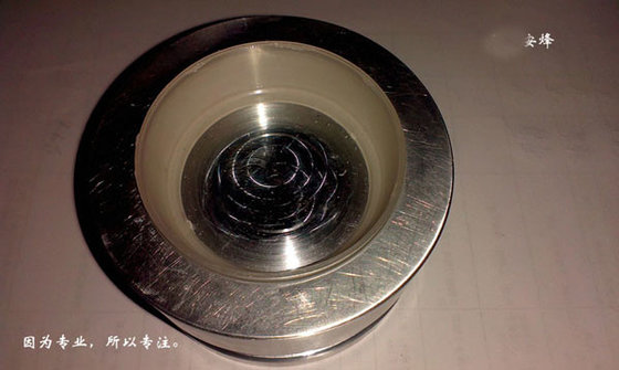 Led bulb lamp shell welding equipment