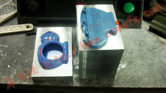 Children's toys ultrasonic welding machine