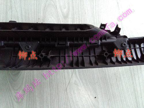 Automobile air-conditioning outlet bull ultrasonic riveting machine