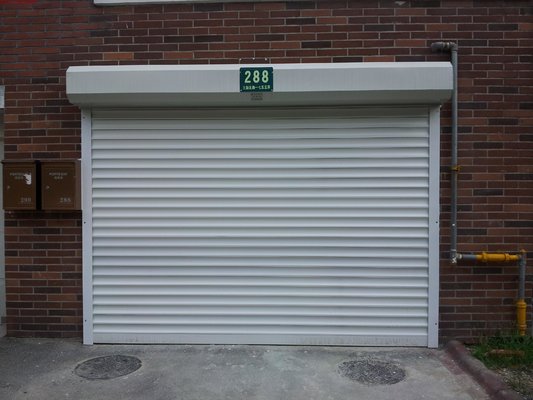 Security Proofing Aluminum Alloy /Roller Shutter Door for Truck