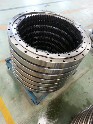 China SL-650R Rough Terrain Crane Slewing Ring, SL-650R Kato Crane Swing Bearing, Truck Crane Slewing Bearing supplier