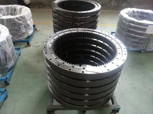 China PC650-8 Komatsu Excavator Slewing Bearing, PC650-8 Slewing Ring, 21M-25-11101 Swing Circle supplier