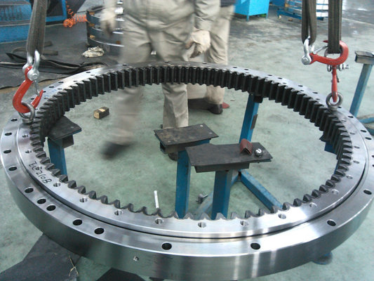 060.20.1094 light type no gear slewing bearing for packing machine supplier