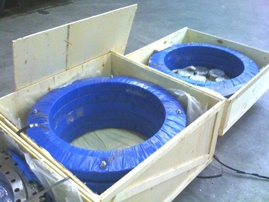 PC650-5 excavator slewing ring gear bearing (1980*1512*176mm) for Komatsu PC650-5 excavator supplier