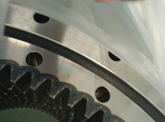 C750-7 Komatsu Excavator Slewing Bearing, Komatsu Excavator Slew Ring, PC750-7 Komatsu Excavator Swing Bearing supplier