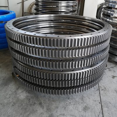 TH1130/T200-2/T200/T350/T450/T500 Kobelco crane swing bearing supplier
