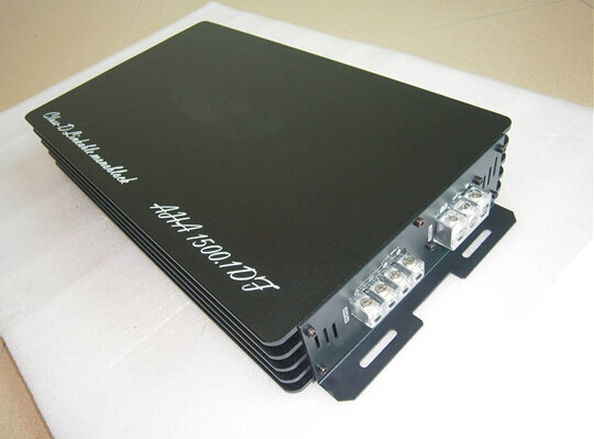 China 1500W high power digital car amplifier supplier