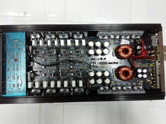 Bridgeable 4 Channel Class AB Car Amplifier With 150W RMS supplier