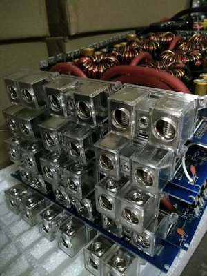 Extremely High Powerful Class D 5500w Car Amplifier-5500.1D supplier