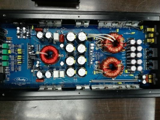 Car amplifier class d mono 1500w RMS @ 1 ohm silver color-1500.1D supplier