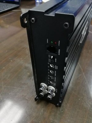 Car amplifier class d mono 1500w RMS @ 1 ohm silver color-1500.1D supplier