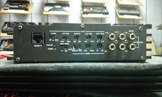 Powerful 4X130WRMS Class AB Car Amplifier  with Bass Romote