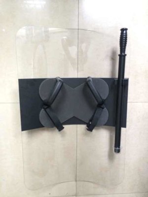 Double handles Police Anti Riot Shield with baton holder and cup supplier