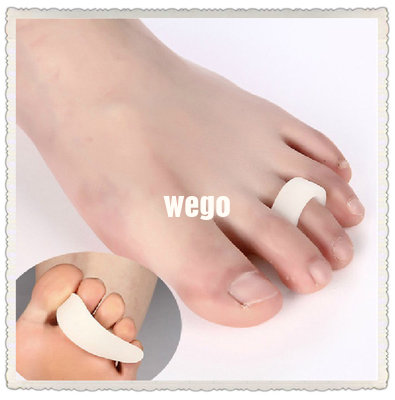 Hammer toe claw toe deformity toe hallux valgus correction points to correct overlapping
