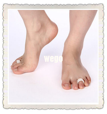 Hammer toe claw toe deformity toe hallux valgus correction points to correct overlapping