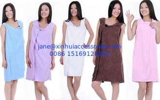 China Unisex Wearable Bath Towel (140*70cm), Variety Sexy Superfine Fiber Magic Beach Towel supplier