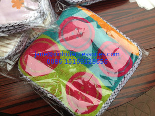 China Lovely Baby Saliva Towel Kids Waterproof Lunch Bibs Unisex Infant Cartoon Bibs Square Napk supplier