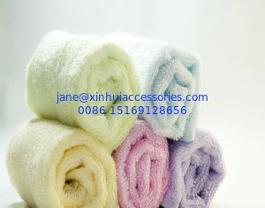 China Square 26*26cm（10''*10''）25g Natural Bamboo Fiber Soft Small Towel Multi-functional Towel supplier