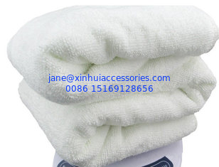 China 600 gram super thick Hotel Spa Good Quality One Color White Cotton Customized Bath Towel supplier