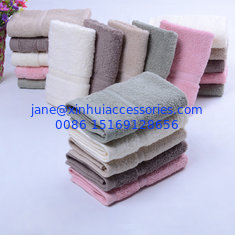 China Luxury Home&Hotel Plain Dyded Pure Cotton Square Towel 14''*14'' 65g Face Towel Hand Towel supplier